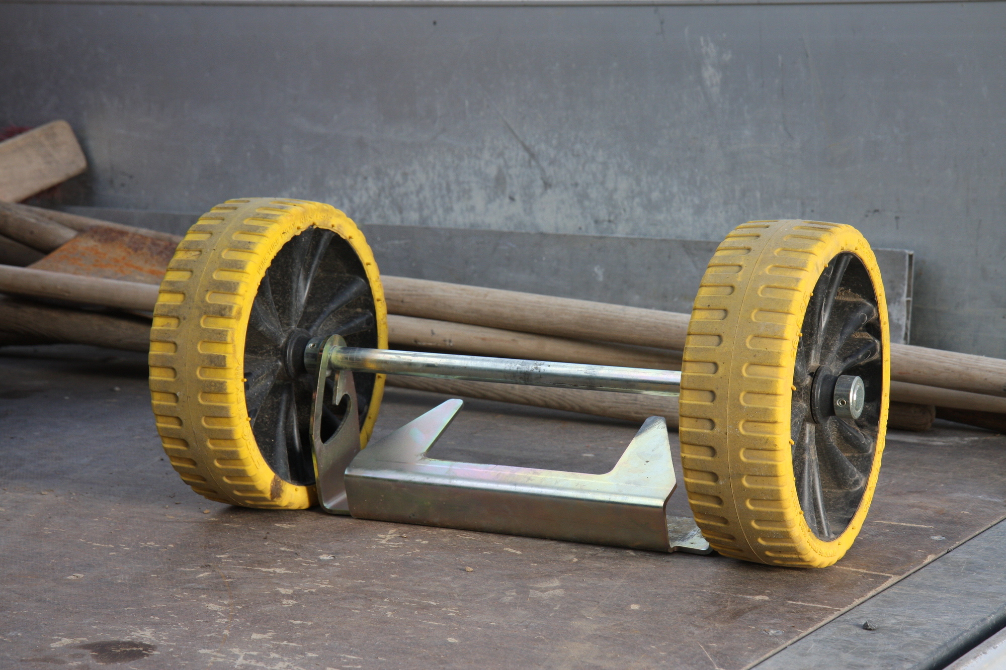 Tamping rammer Bomag BT 65 (with wheels) | isprzet.pl store